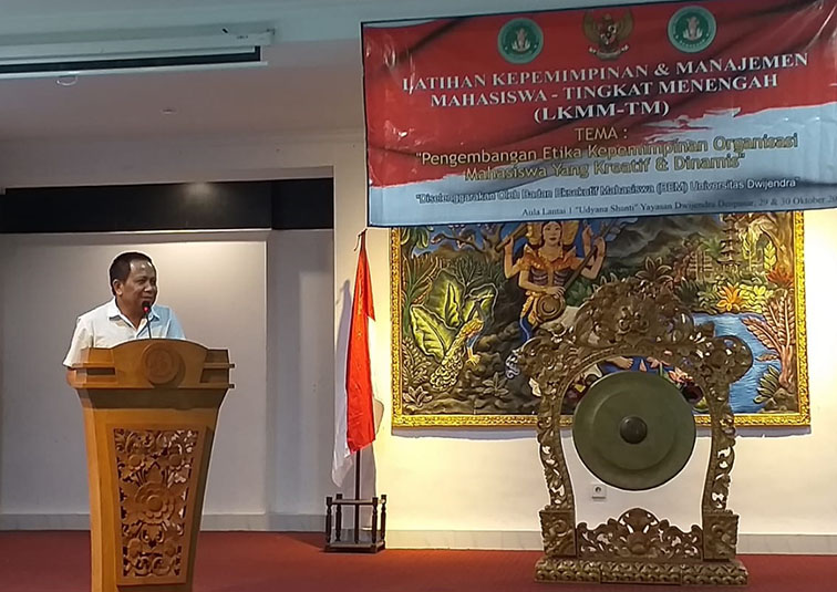 Kembangkan Etika Kepemimpinan, Universitas Dwijendra Gelar LKKM-TM ...