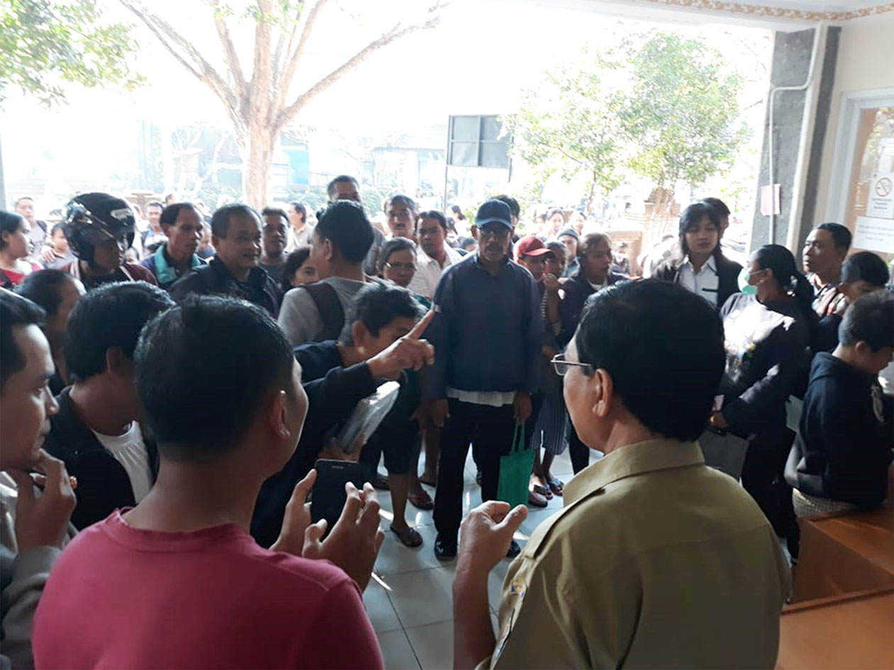 Sistem PPDB Online Kacau, Orangtua Siswa Mencak-mencak - PATROLIPOST Sistem PPDB Online Kacau, Orangtua Siswa Mencak-mencak - PATROLIPOST