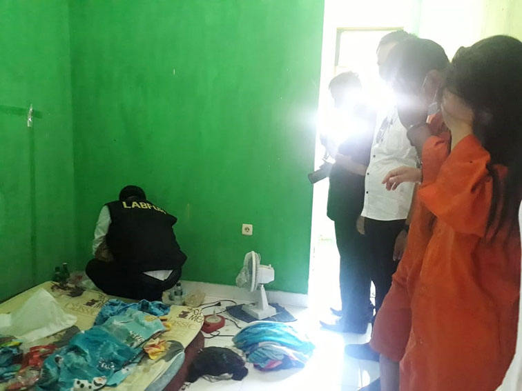 Guru Mesum yang Ajak Threesome Muridnya Berstatus Janda - PATROLIPOST