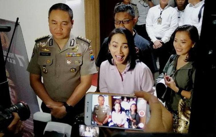 Polda Jatim Periksa 4 Artis Terkait Investasi Bodong Memiles - PATROLIPOST