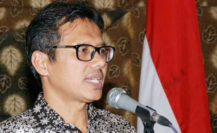 'Bagak', Gubernur Sumbar Surati Menkominfo: Hapus Injil Berbahasa ...
