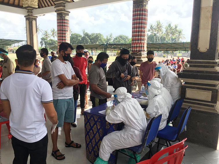 683 Warga Abianbase Dirapid Test Massal, 3 Orang Reaktif - PATROLIPOST