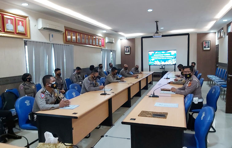 Dibuka Dir Lantas, Perwakilan Polres Ikuti Bimtek Penggunaan Aplikasi E ...