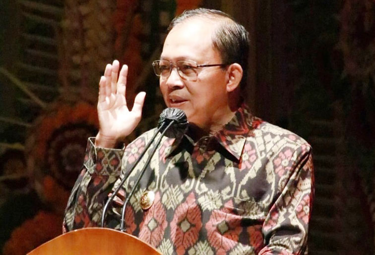 Wayan Koster: Pandemi Memberikan Pelajaran Berharga untuk Bali ...