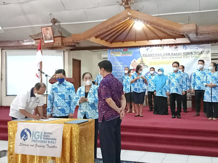 Resmi Dilantik, Pengurus Wilayah IGI Bali Siap Wujudkan Merdeka Belajar ... Resmi Dilantik, Pengurus Wilayah IGI Bali Siap Wujudkan Merdeka Belajar ...