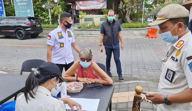 Langgar Prokes! 29 WNA Didenda Rp 1 Juta, 3 Dideportasi - PATROLIPOST