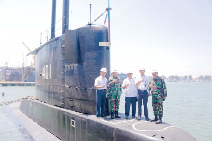 Percepat Penyelesaian Kapal Selam KRI Cakra-401 - PATROLIPOST