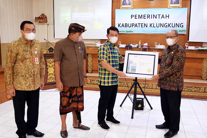 Pemkab Klungkung Raih Penghargaan BKN Award 2021 - PATROLIPOST