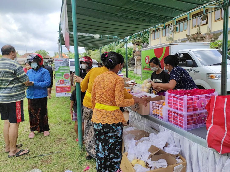 Pasar Murah Disperindag Bangli, Beras dan Minyak Goreng Diserbu Pembeli ... Pasar Murah Disperindag Bangli, Beras dan Minyak Goreng Diserbu Pembeli ...