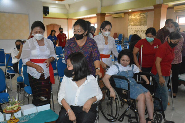 Visi Misi Dukung Wanita Disabilitas, HWDI DPC Kota Denpasar Gelar ...