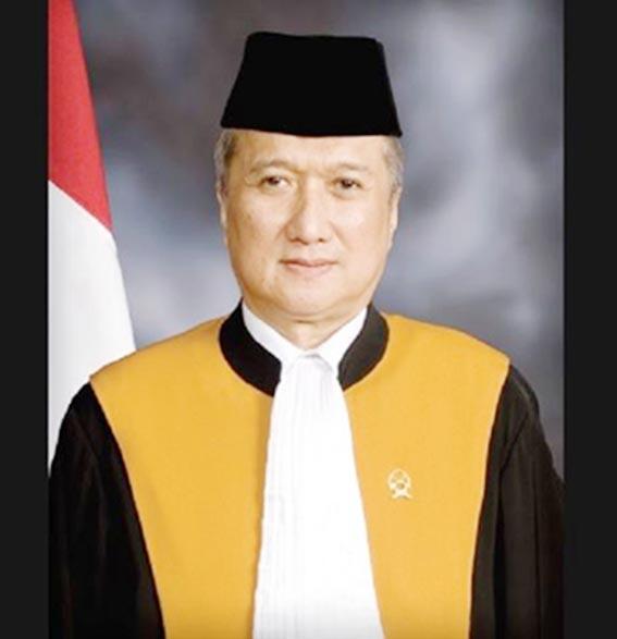 Kasus Dugaan Suap Rp800 Juta, MA Berhentikan Hakim Agung Sudrajad ...