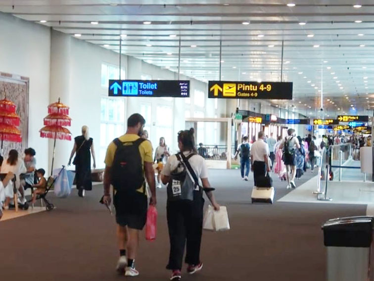 Persiapan Libur Idul Fitri, Bandara Ngurah Rai Siapkan Posko Terpadu Angkutan Udara - PATROLIPOST