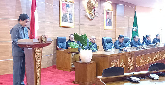 Fraksi-fraksi DPRD Bangli Dorong Eksekutif Optimalkan Potensi Sumber ... Fraksi-fraksi DPRD Bangli Dorong Eksekutif Optimalkan Potensi Sumber ...
