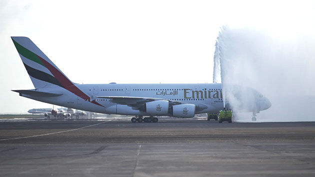 Selama 100 Hari Maskapai Emirates Airbus A380 Layani 118 Ribu Penumpang ...