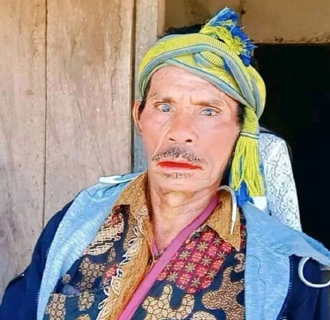 Tokoh Adat SBD Berpulang: Selamat Jalan Ama Ounga - PATROLIPOST