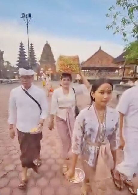 Pura Dasar Buana Gelgel Klungkung Bakal Diluberi Pemedek Seluruh Bali - PATROLIPOST