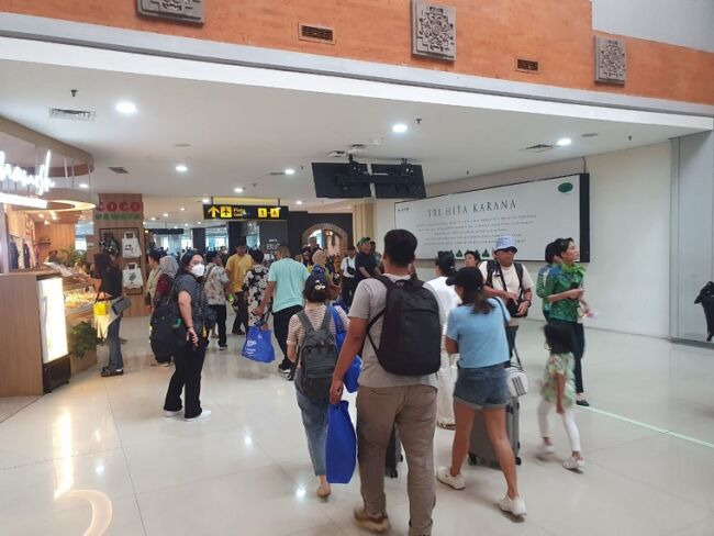 Periode Libur Idul Fitri Tahun 2024, Bandara Ngurah Rai Diprediksi Layani 1 Juta Penumpang ...