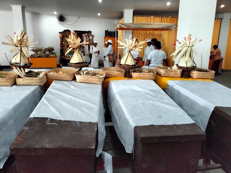 Pemprov Bali Kremasi 11 Jenazah Telantar di RSUP Prof Ngoerah Sanglah - PATROLIPOST